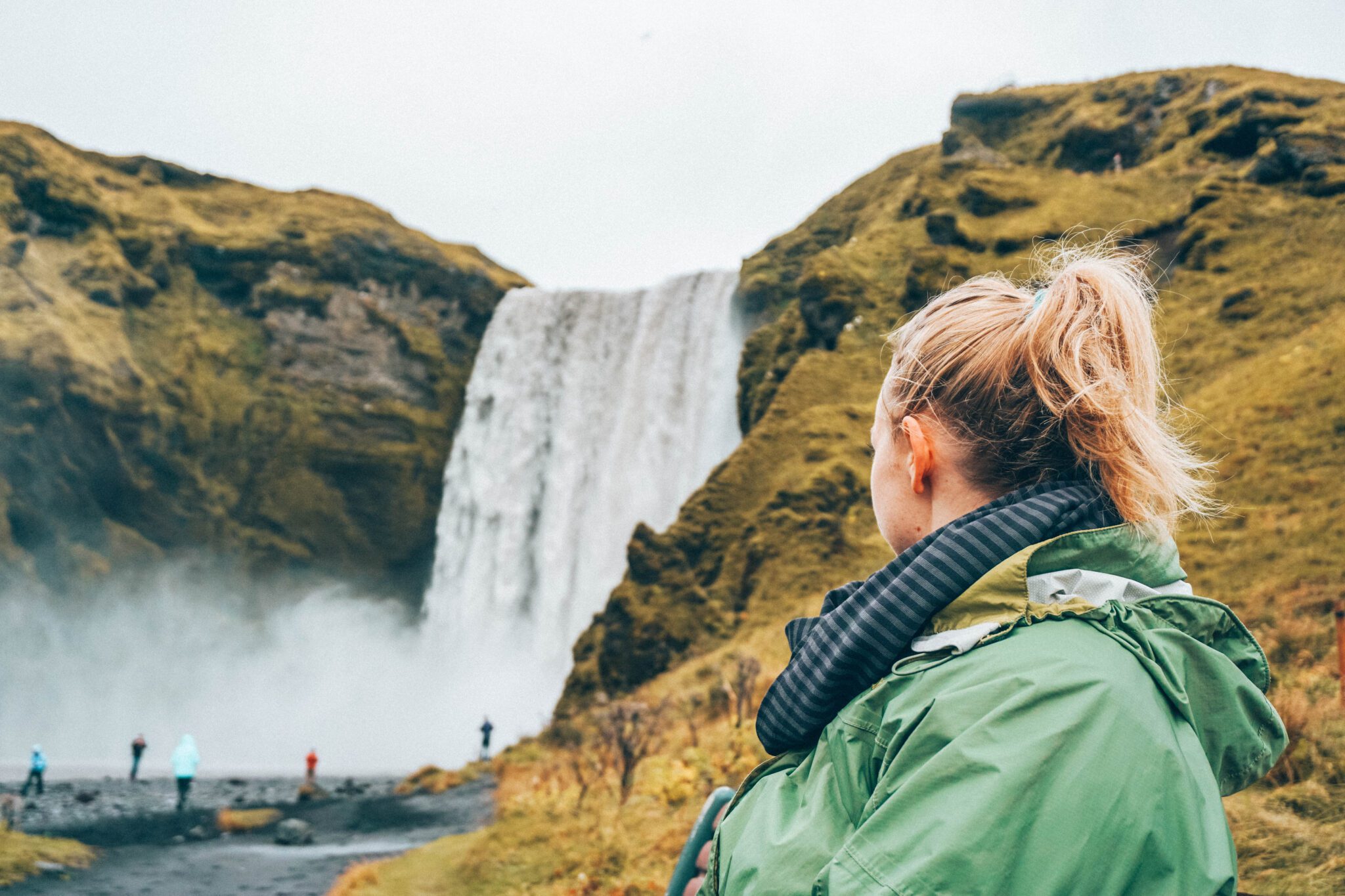 What to pack for AUTUMN in Iceland (September + October) - Iceland with ...