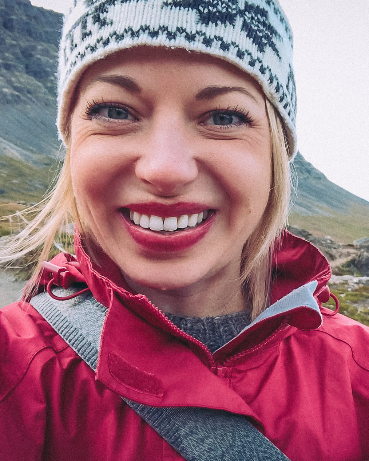 Icelandic Volcanoes: The Ultimate Guide to Visiting Iceland Safely