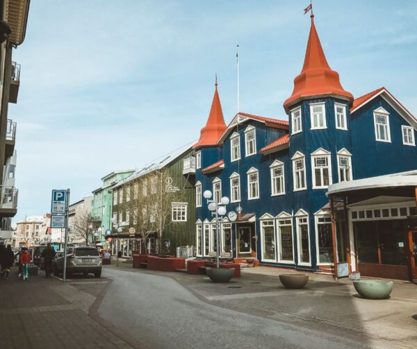 Ultimate Guide to Iceland Plugs, Outlets, Adapters & Converters!